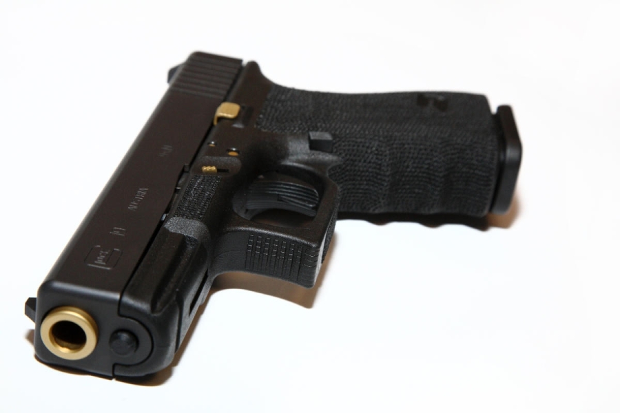 Glock - golden EYe - AWM