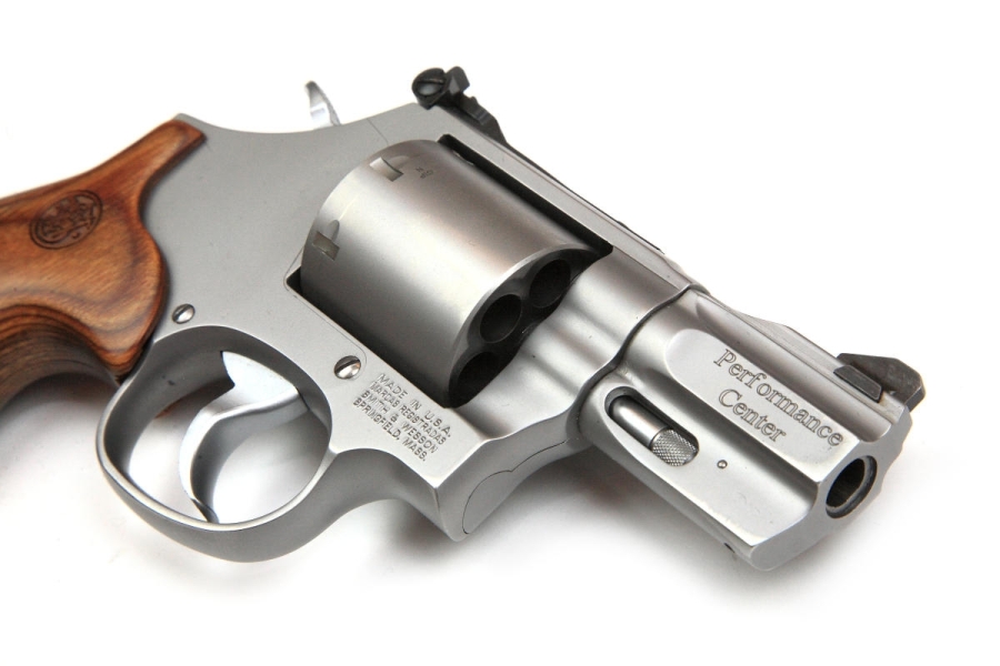 Smith & Wesson - 686 PC 2 1/2 Zoll 357 Mag. -Schuss - Revolver