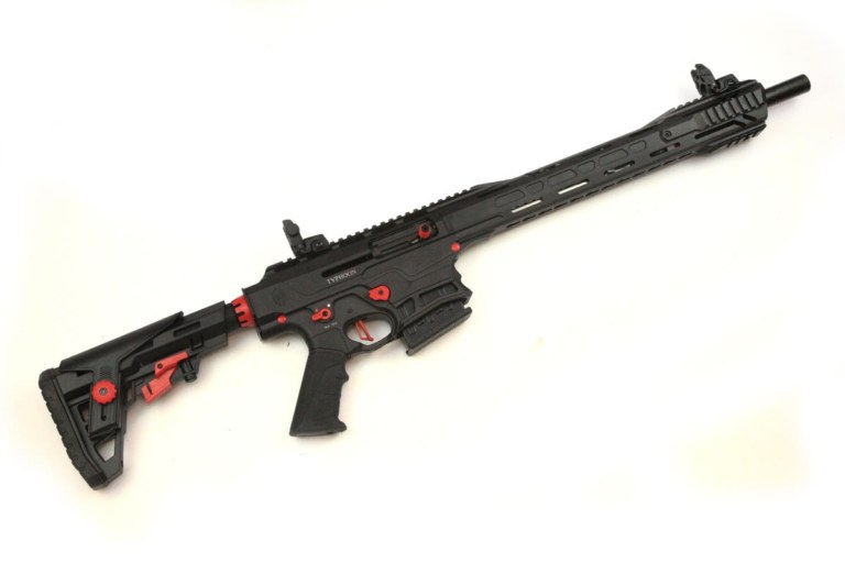 Typhoon F12 PUMA 12/76 - AWM - halbautomatische Flinte